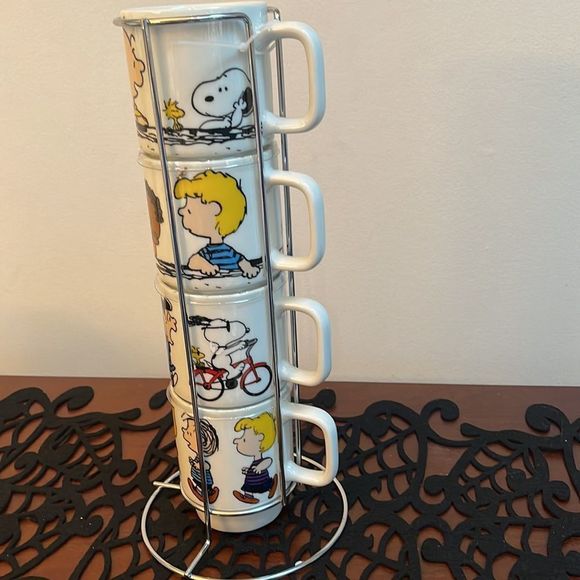 Peanuts | Dining | Peanuts Sunday Afternoonstacking Mugs Snoopy Set ...